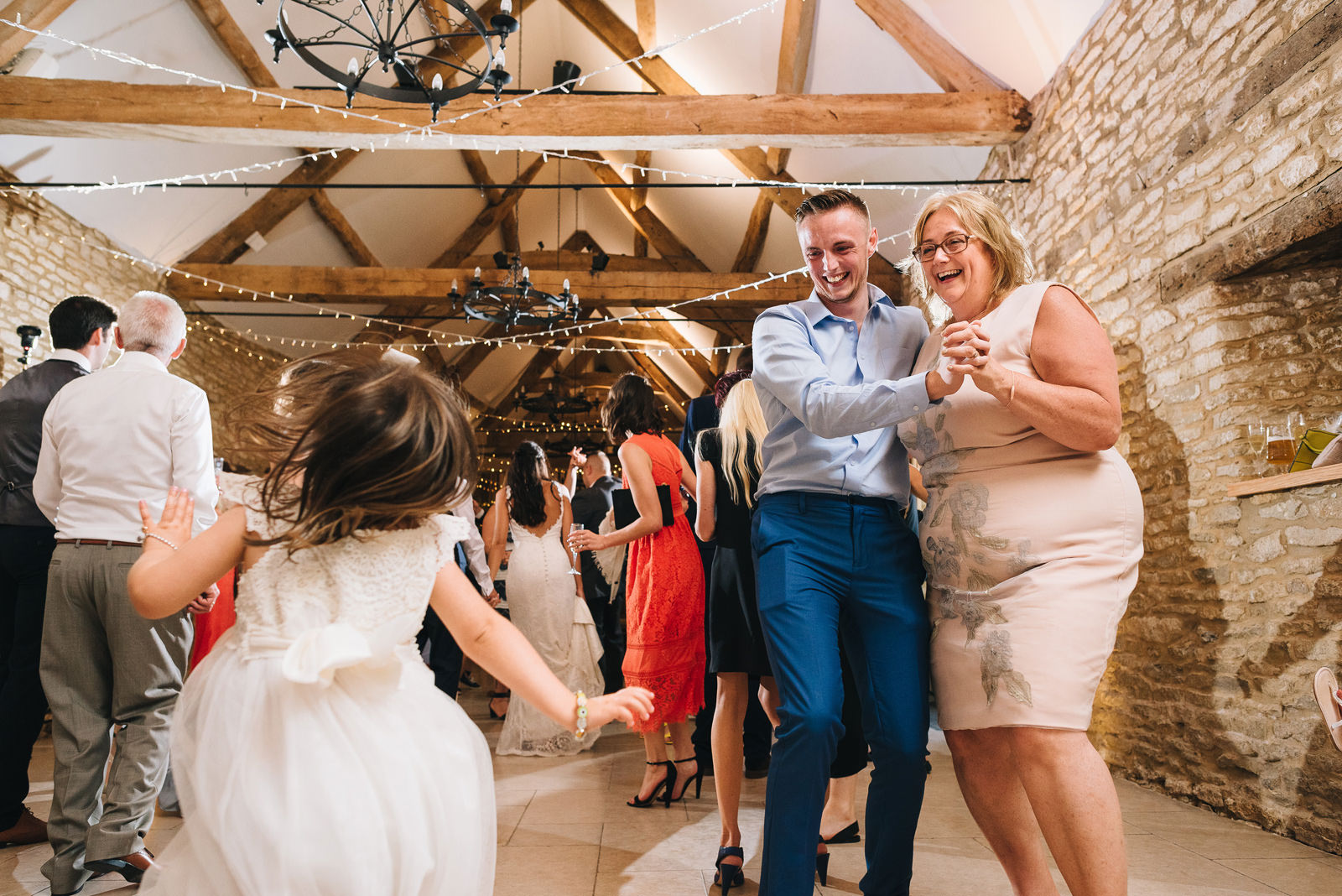 Caswell House Wedding, Cotswolds – Lucy & Loreto – ALEX MILLER